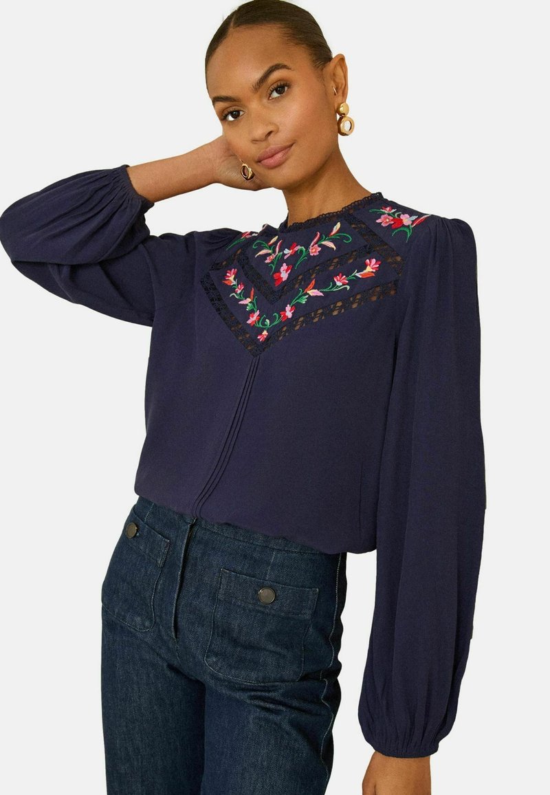 Love & Roses REGULAR FIT - EMBROIDERED CREW NECK LONG SLEEVE - Bluse ...