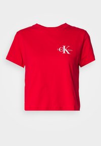 Calvin Klein Jeans SMALL MONOLOGO BABY TEE - T-shirts - candy apple/rød ...