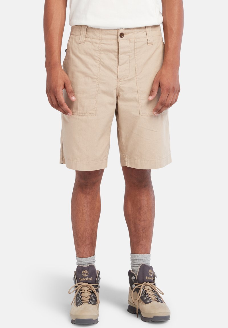 Timberland WORK FOR THE FUTURE ROC FATIGUE SHORT - Shorts - humus/beige ...