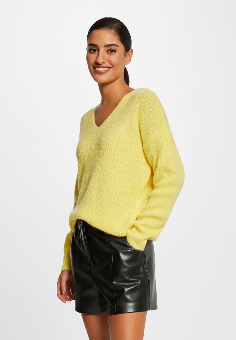 Morgan Long Sleeved With V Neck Jersey De Punto Yellow Amarillo