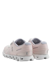 On CLOUD 5 - Sneakers - shell white/hvid - Zalando.dk