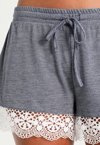 Anna Field SARAH SHORT PJ SET - Pyjamas - off-white/dark blue/offwhite ...