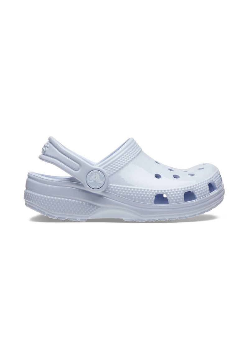 Crocs CLASSIC SHINE - Pool slides - dreamscape/light blue - Zalando