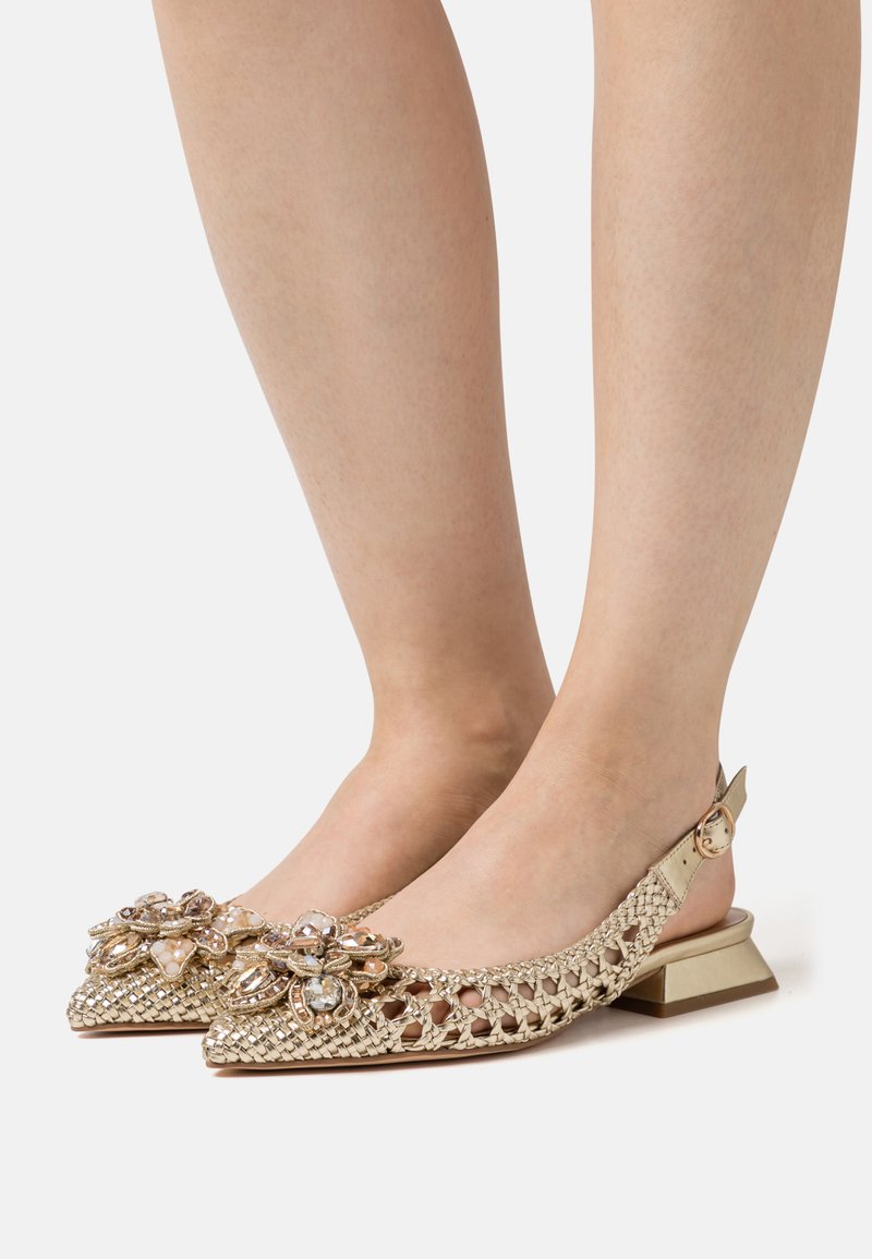 Alma en Pena Slingback ballet pumps - diva gold/gold-coloured - Zalando.de
