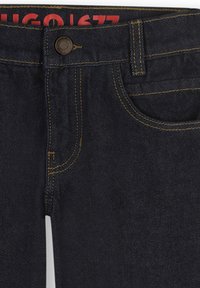 HUGO Kids TASCHEN - Straight leg jeans - rinse wash/blue - Zalando
