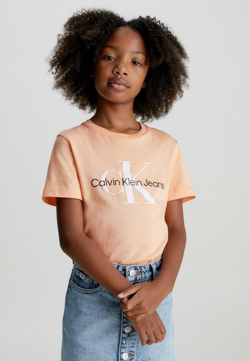 Calvin Klein Jeans Monogram Logo T Shirt Imprimé Fresh Cantaloupe