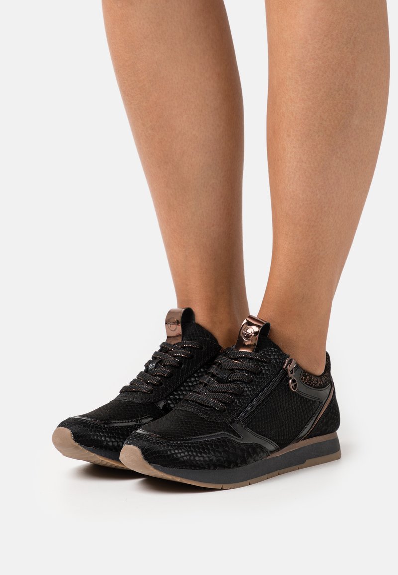 Tamaris Zapatillas - black/copper/negro - Zalando.es