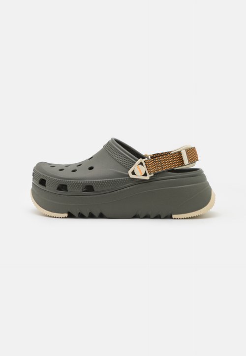 Crocs CLASSIC ALL TERRAIN UNISEX - Clogs - khaki/multi-coloured/khaki ...