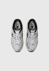 New Balance 740 UNISEX - Joggesko - silver-coloured/sølvfarget - Zalando.no