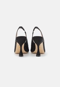 Stuart Weitzman GLAM XCURVE SLINGBACK - Pumps - black/graphite/schwarz ...