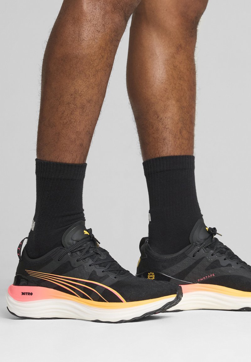Puma FOREVERRUN NITRO - Road running shoes - black sun stream sunset ...