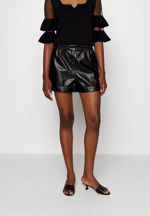 OXXO HIGH RISE PATENT - Shorts - equestrian red/rojo jaspeado - Zalando.es