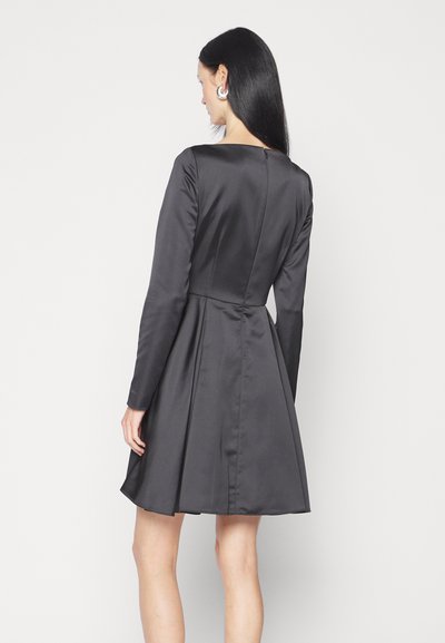 Sara Battaglia Sweetheart Neck Mini Dress Cocktailjurk Black Zwart