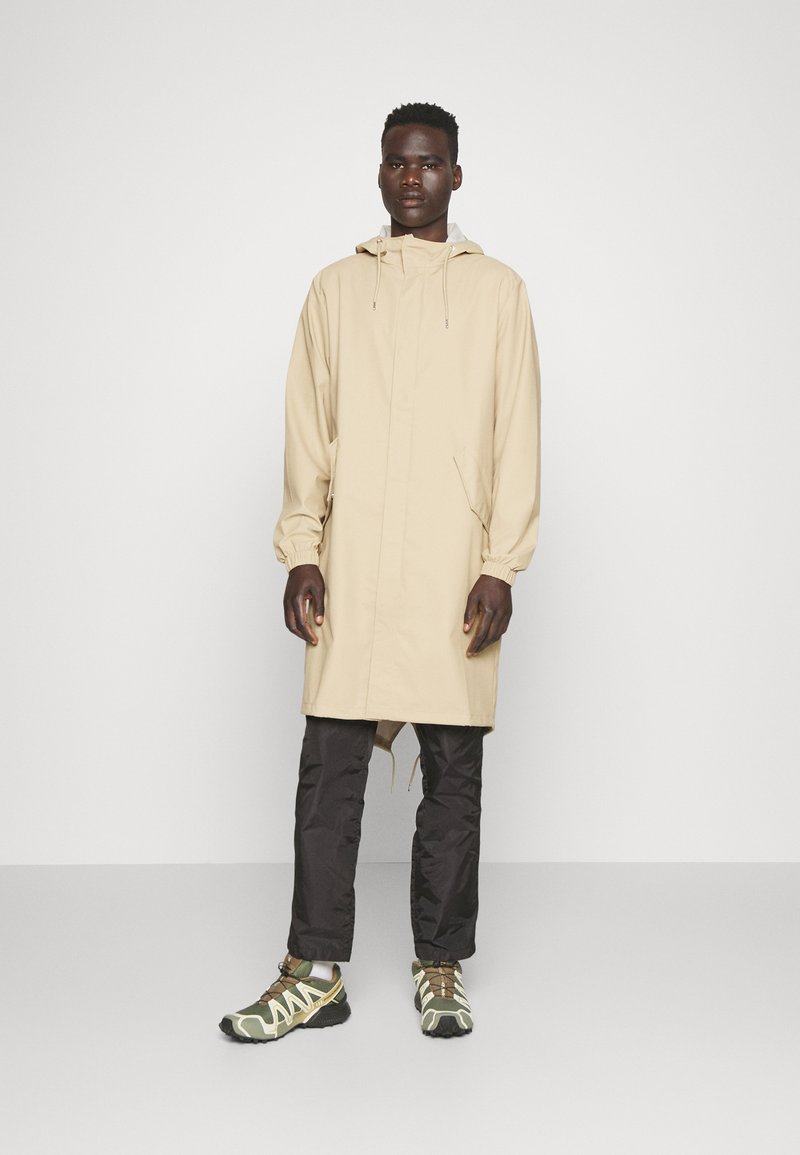 Rains FISHTAIL UNISEX - Regenjas - sand/beige - Zalando.be