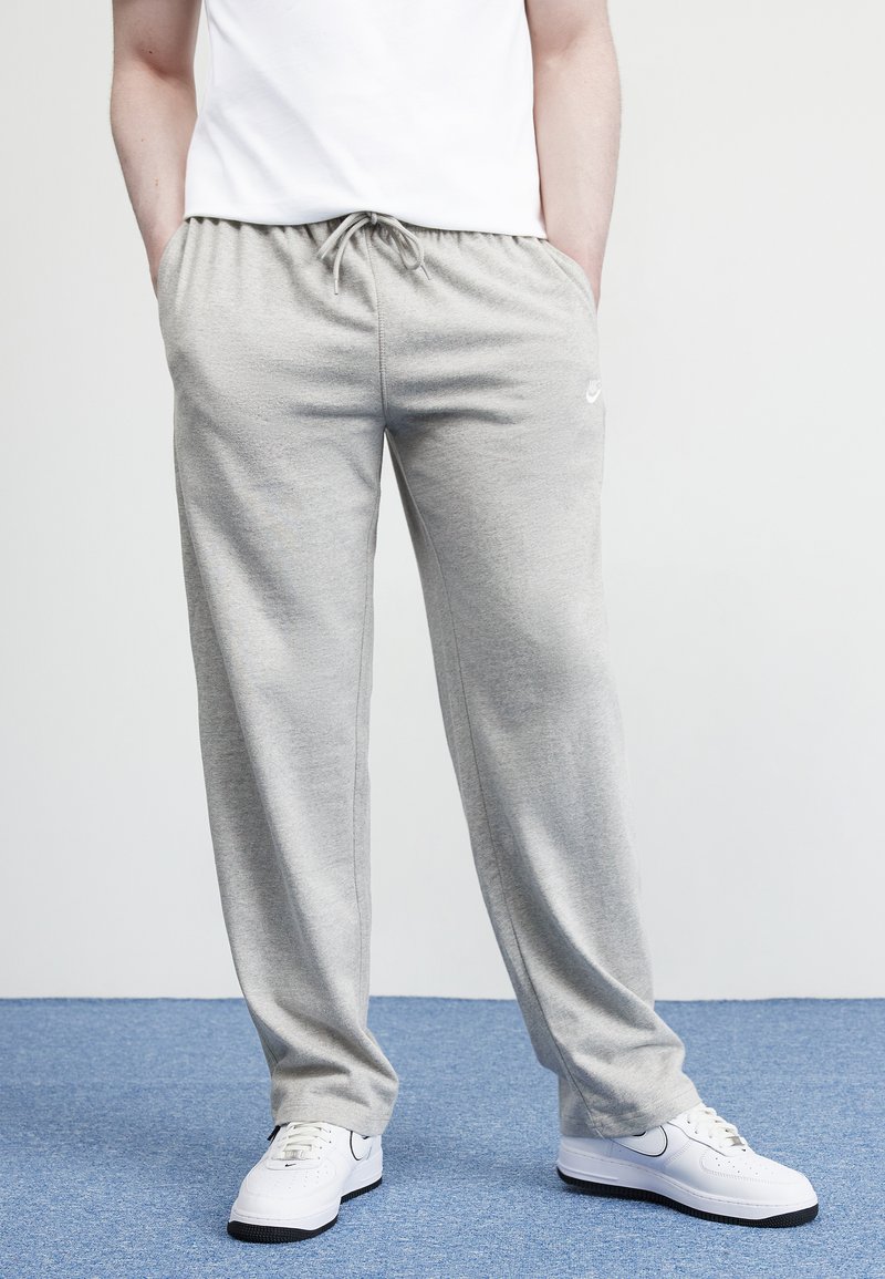 Nike Sportswear Club Pant Træningsbukser Grey Heather White Grå