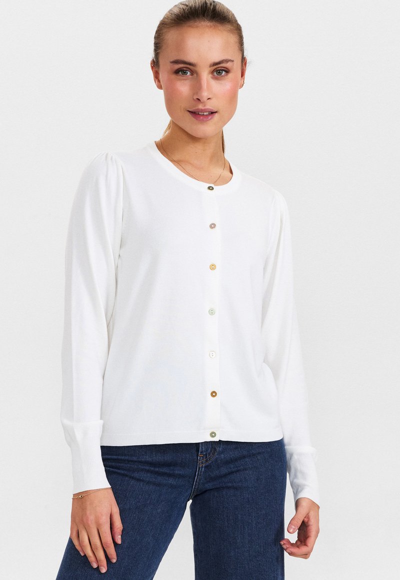 Nümph NUBIACIA NOOS - Strickjacke - cloud dancer/weiß - Zalando.at