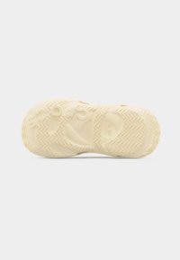 Crocs CAGED - Slip-ins med hög sula - summit white/offwhite - Zalando.se