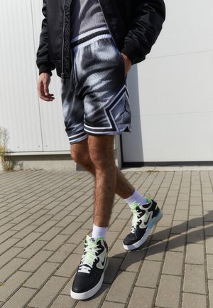 Puma RALPH SHORT - kurze Sporthose - black/schwarz - Zalando.at