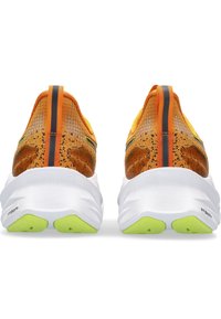 ASICS NOVABLAST 3 LE - Chaussures de running sur route - bright orange ...
