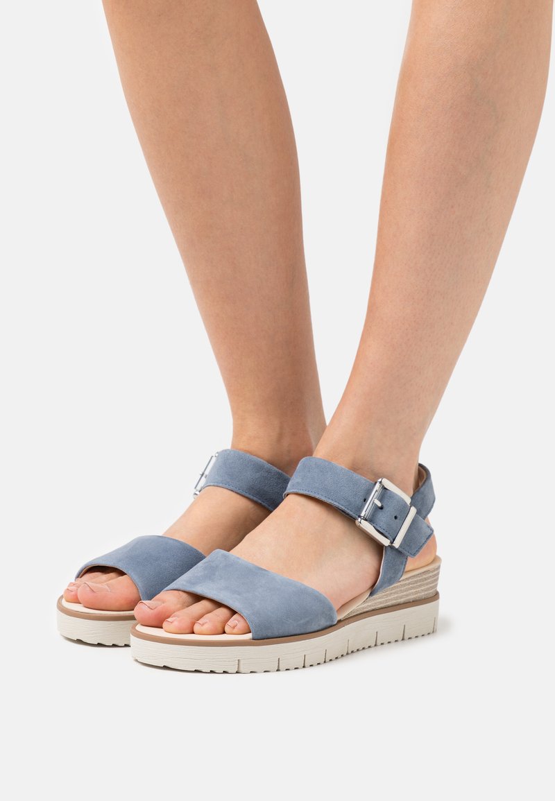 Gabor Platform sandals - nautic/black - Zalando.de
