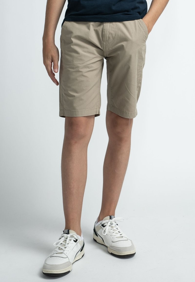 Petrol Industries CLASSIC - Shorts - wild dessert/beige - Zalando.de