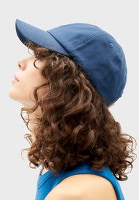 Thinking Mu CHRIS - Gorra - blue/azul - Zalando.es