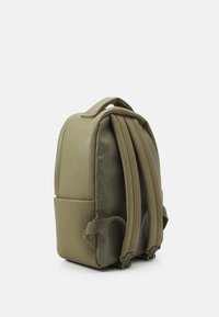 anello MINI ROUNDED BACKPACK UNISEX - Tagesrucksack - grey/beige/beige ...