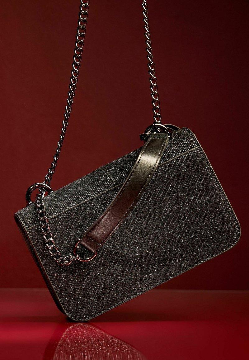 Lipsy SMALL CHAIN SHOULDER - Sac bandoulière - black glitter/noir ...