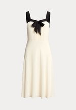 Lauren Ralph Lauren DAULVREN SLEEVELESS DAY DRESS - Cocktailkleid/festliches Kleid - mascarpone ...