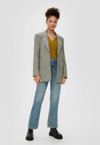 QS MEGAN ANKLE- REGULAR FIT HIGH RISE - Straight leg jeans - blau ...