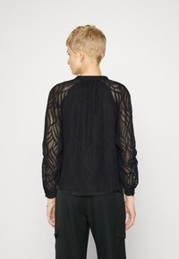 Object OBJSALLIE V NECK - Blouse - black/noir - ZALANDO.FR