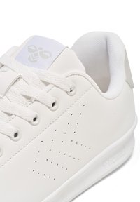 Hummel DAEGU - Sneaker low - white lunar rock/weiß - Zalando.at