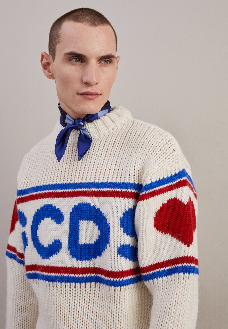 GCDS CUTE LOGO SWEATER - Strikkegenser - off white/offwhite - Zalando.no