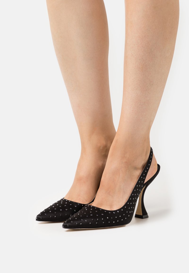 Stuart Weitzman GLAM XCURVE SLINGBACK - Tacones - black/graphite/negro ...