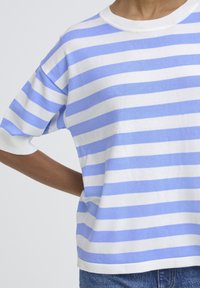 b.young BYMMORLA - Printtipaita - della robbia blue stripe ...
