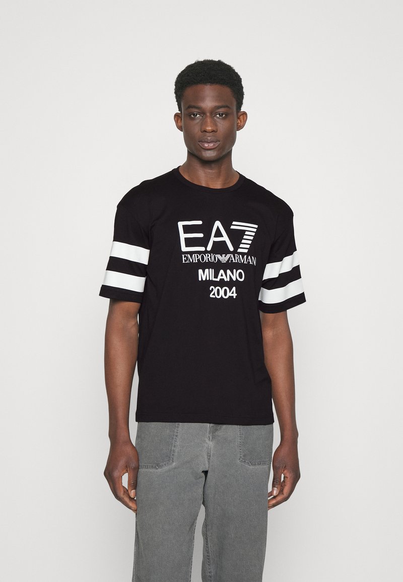 EA7 Emporio Armani Print T-shirt - black - Zalando.ie