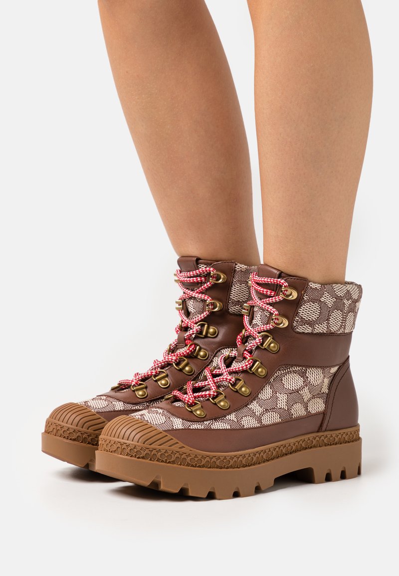 Coach TALIA JACQUARD BOOTIE - Lace-up ankle boots - tan - Zalando.co.uk