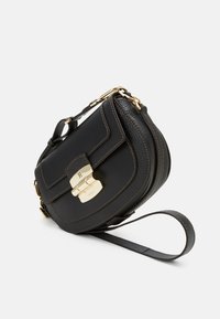 Furla CLUB 2 S C 26 - Umhängetasche - nero/schwarz - Zalando.at
