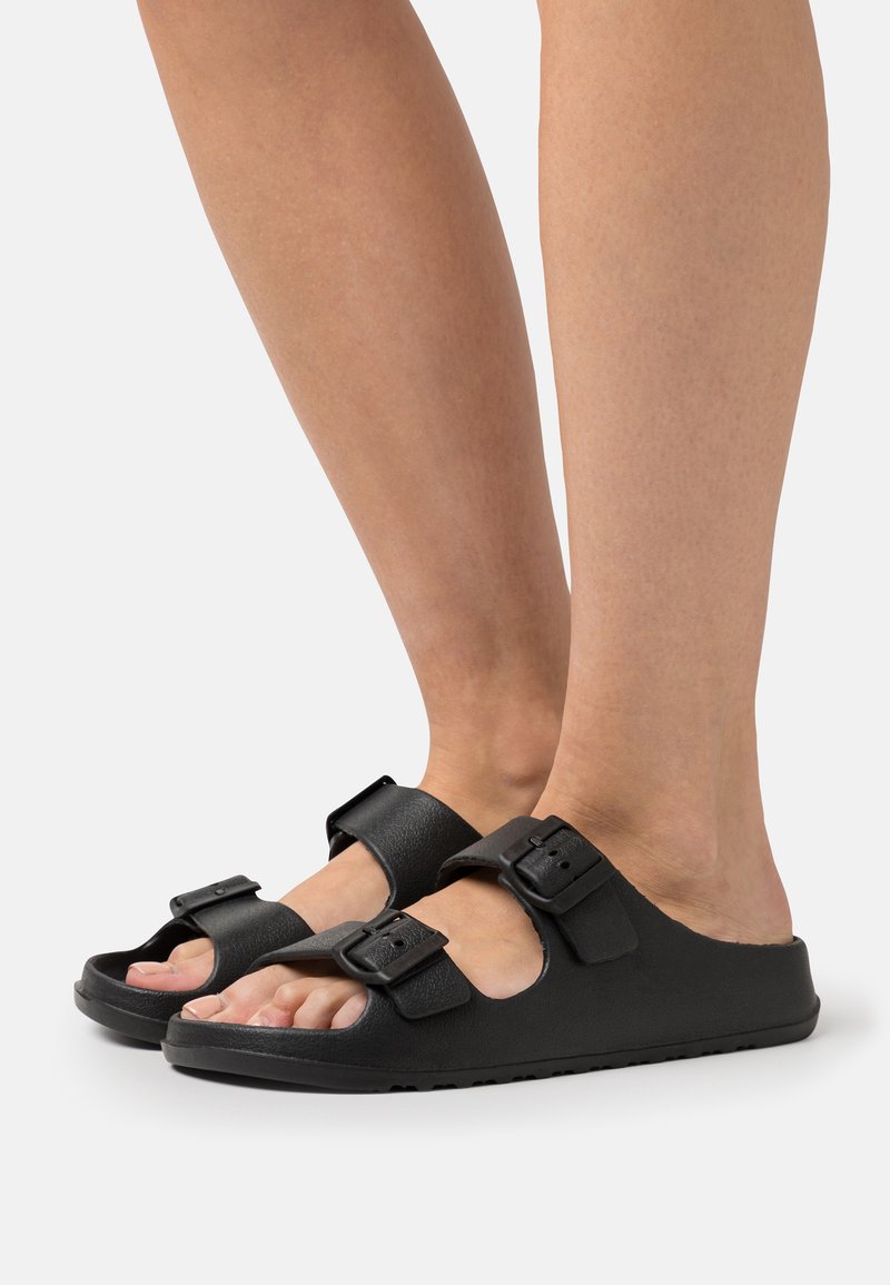 Rubi Shoes by Cotton On BRONTE - Pool slides - black - Zalando