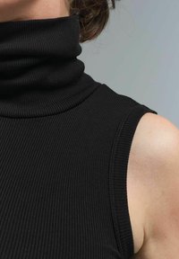 Seamless Basic FLEUR - Top - black/schwarz - Zalando.at