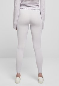 Urban Classics LADIES TECH MESH LEGGINGS - Leggings - Hosen - softlilac ...