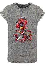 ABSOLUTE CULT DEADPOOL FAMILY GROUP SWORDS ACID WASHED OVERSIZE TEE - T ...