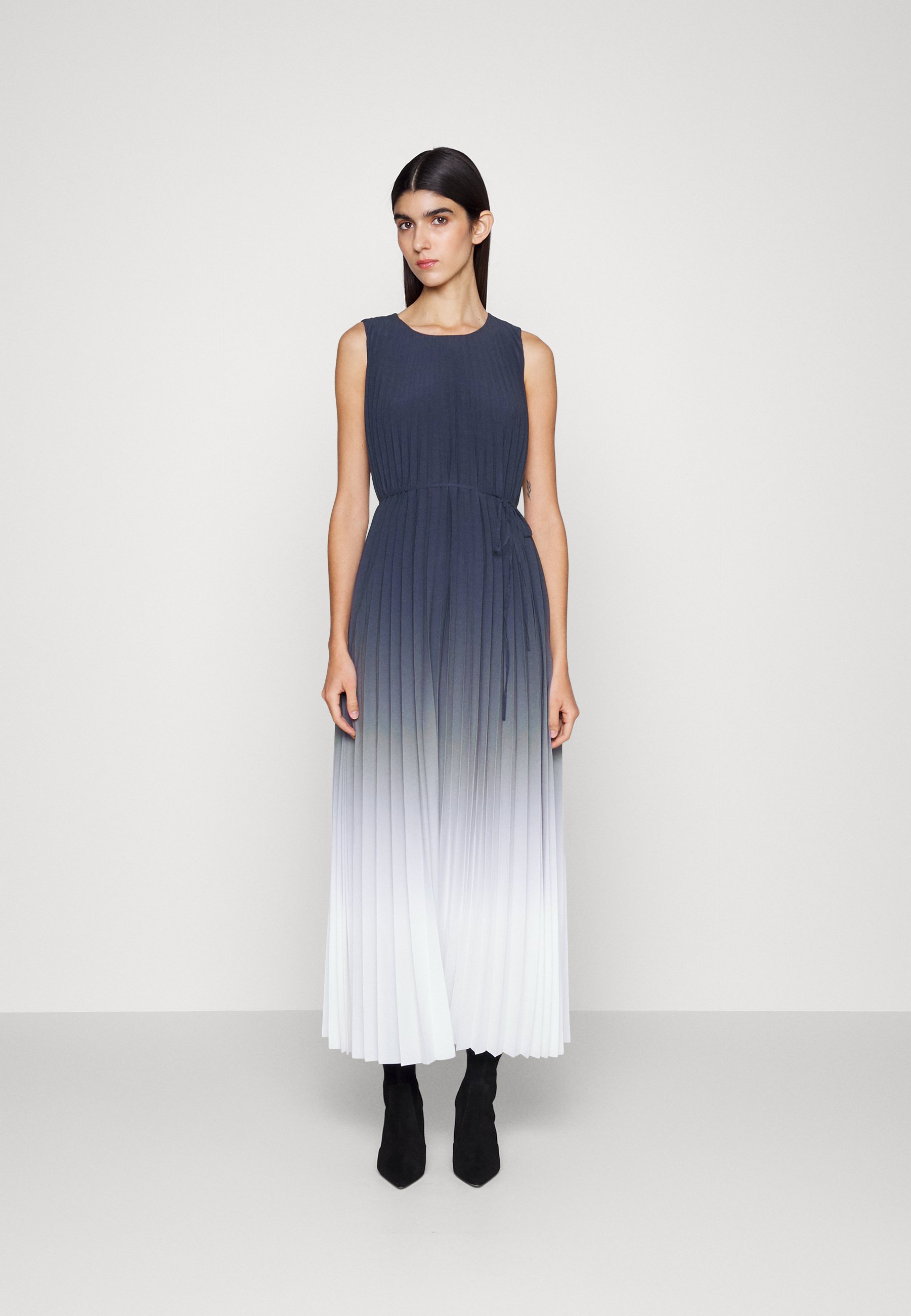 IVY OAK DIVINE - Cocktailkleid/festliches Kleid - degradé anthrazit ...