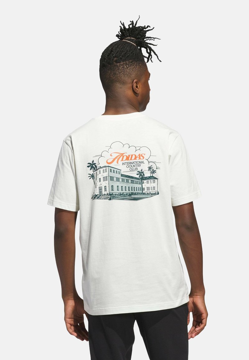 adidas Sportswear COUNTRY CLUB SCENIC GRAPHIC - Print T-shirt - off ...