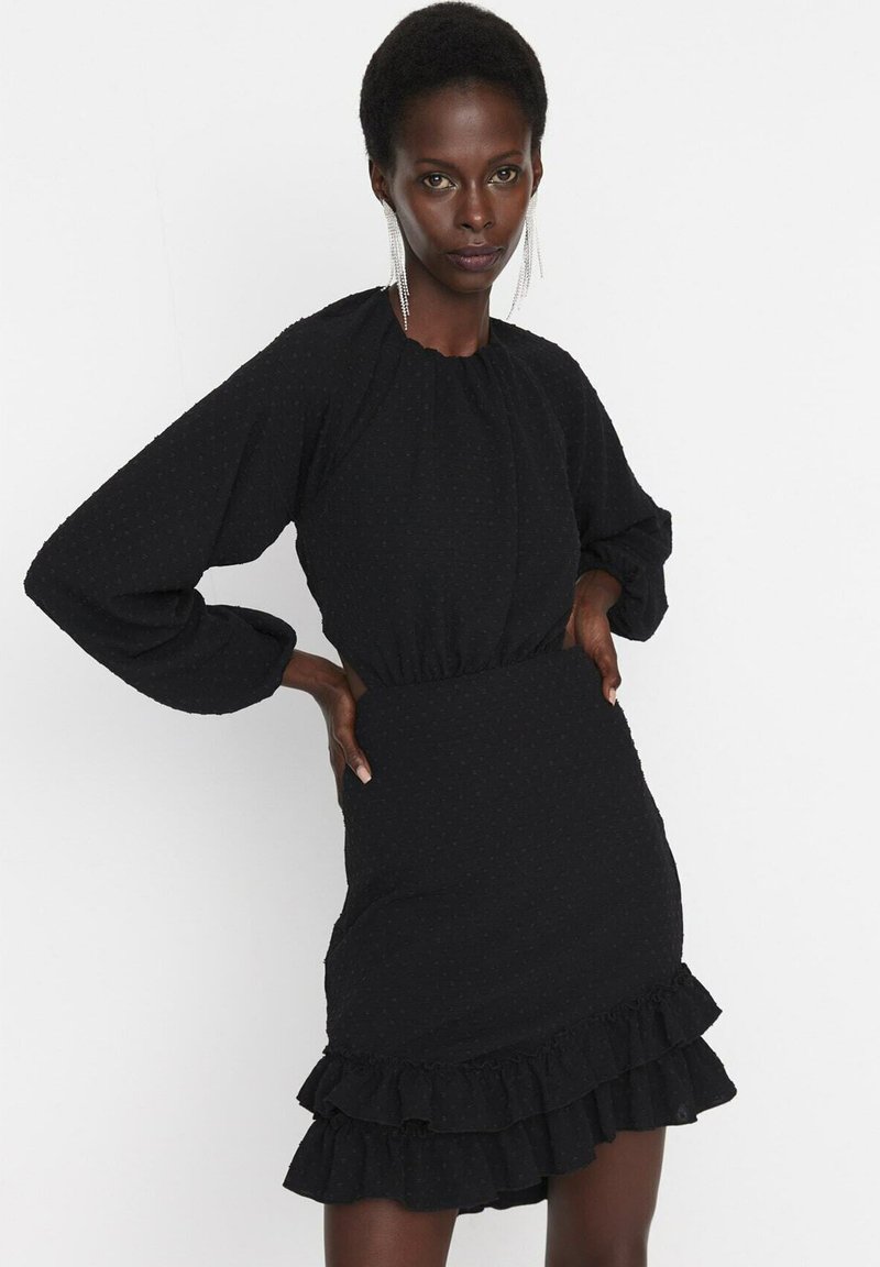 Trendyol Stylowy Shift Dress Black Zalando Ie