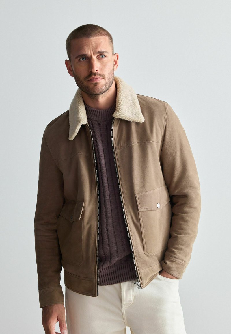 Next BORG COLLAR TRUCKER - REGULAR FIT - Leather jacket - neutral/beige ...