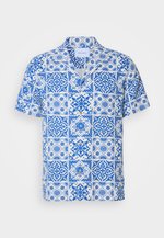 Les Deux TILE SHIRT - Shirt - light ivory/surf blue/off-white - Zalando