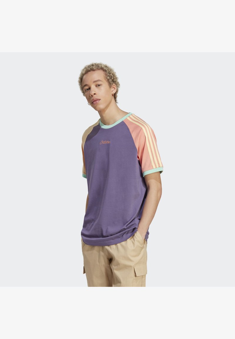 adidas Originals ENJOY SUMMER RAGLAN - Print T-shirt - tech purple ...