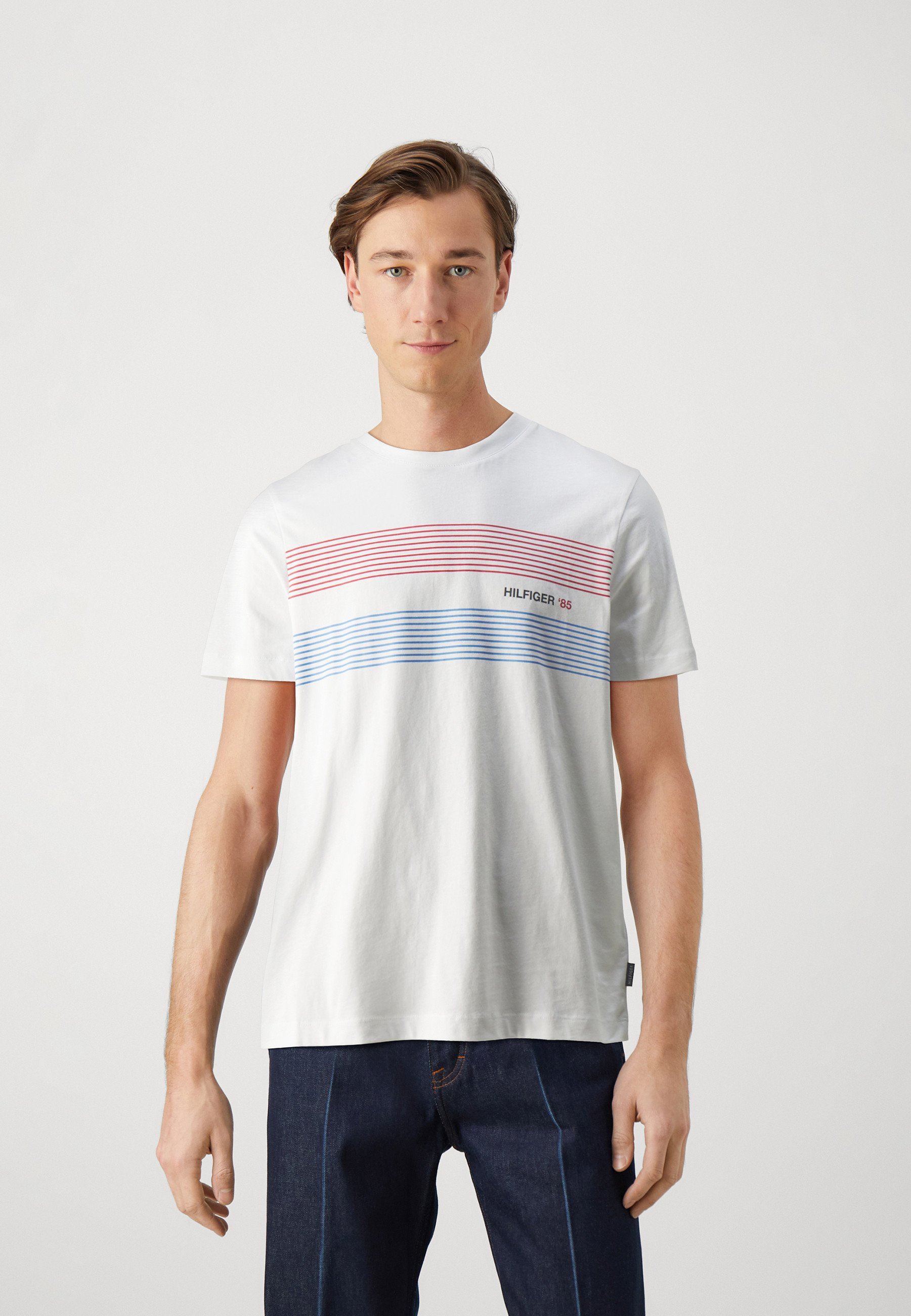 Tommy Hilfiger CHEST 85 TEE T Shirt print white weiB Zalando
