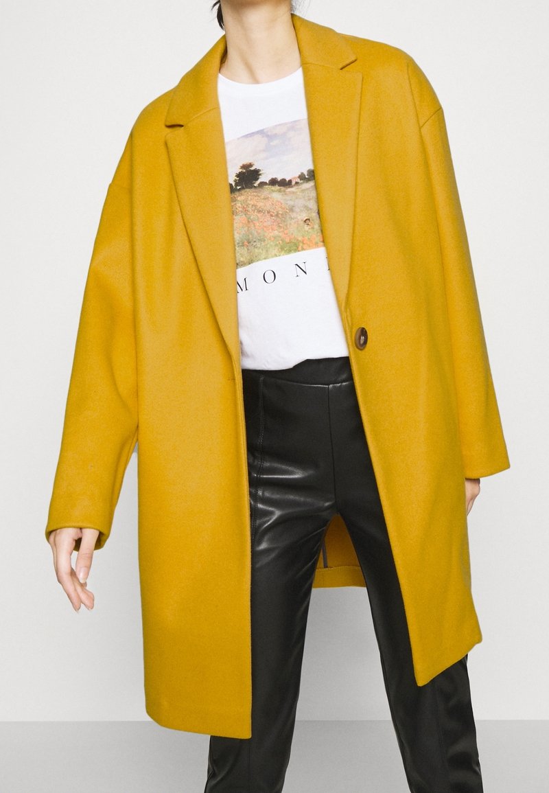 Topshop Classic coat - mustard yellow - (Pre-owned) - Zalando